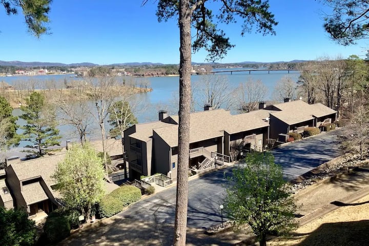 Cozy Family Friend Unit With Beautiful Views! - Hot Springs, AR
