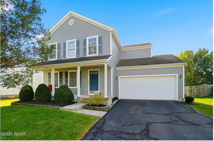 Spacious 4 Bedroom – Pet Friendly– Ping Pong – Bbq - Marysville, OH