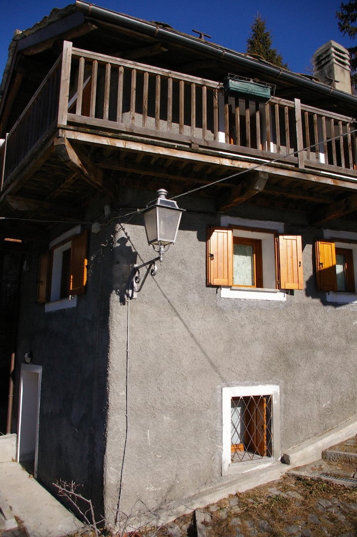 Chalet Di Charme A Pochi Passi Dalle Piste Da Sci - Valtournenche