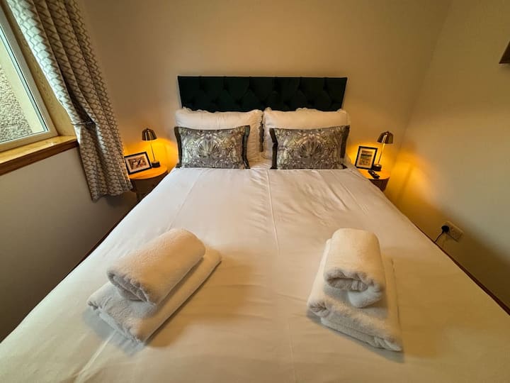 Royal Oak Court Retreat - Kirkwall