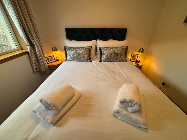 Royal Oak Court Retreat - Kirkwall