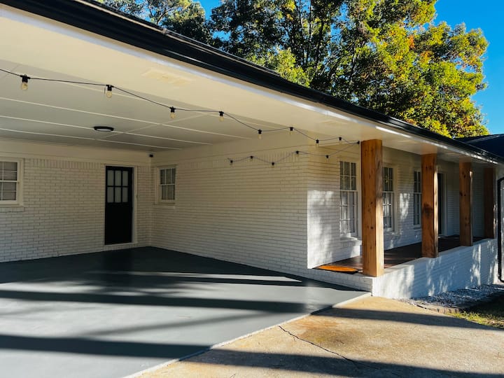 Modern Private Stay • Self Check-in - Hurricane Harbor, Austell