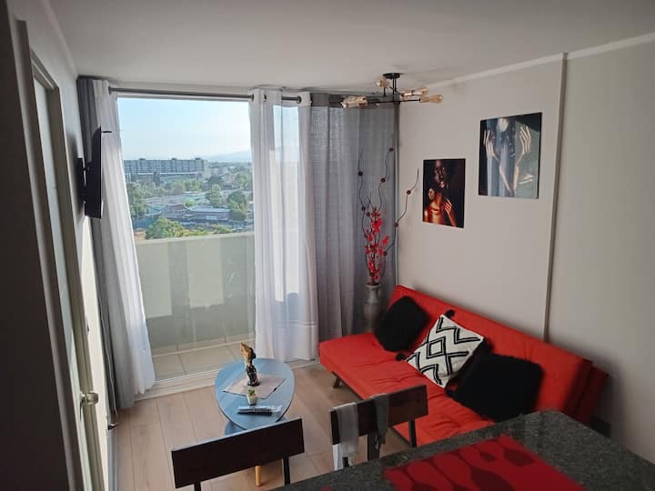 Apartamento En Santiago, Cercano Al Metro - Quilicura