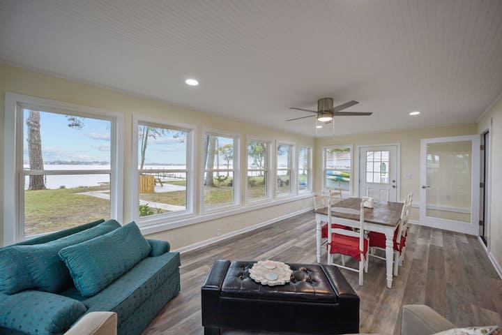 Sunset Beach On The Neuse River In Bridgeton, Nc - 뉴 베른