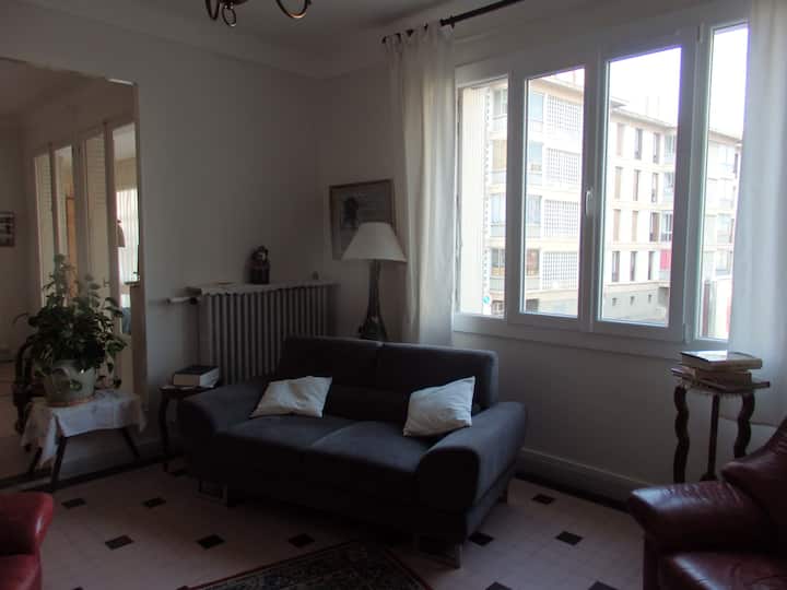 T5 Avignon Centre Historique Proximité Gares. - Avignon