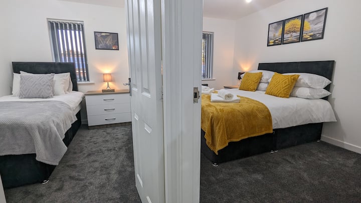 Modern 4bed House-stadium, Parks&lake- Skynnetflix - Burnley