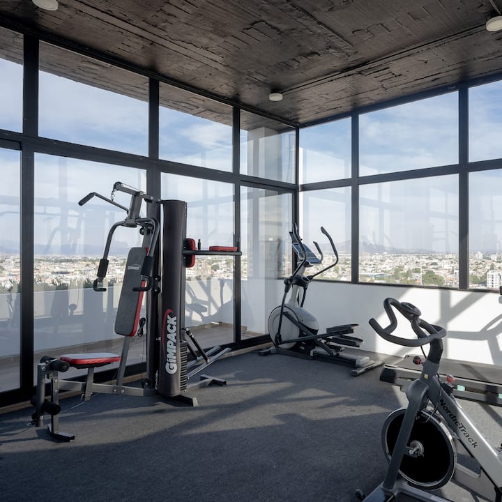 Dos Departamentos Completos En Ladrón De Guevara - Mexico