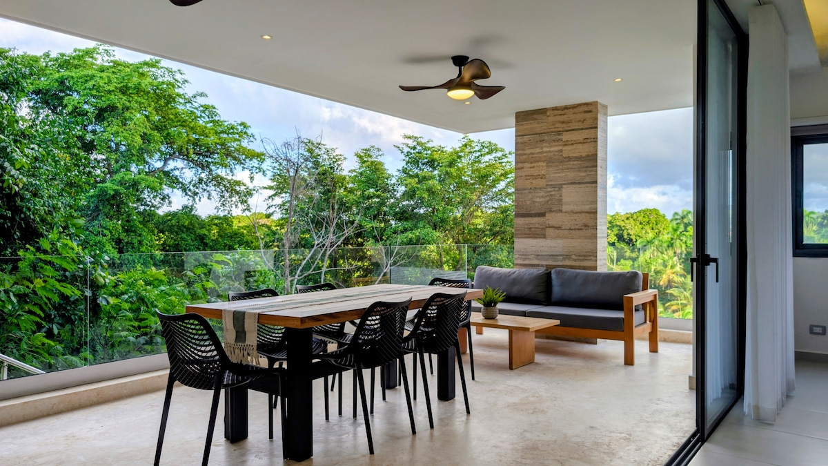 Luxusný kopec s bazénom, tichý a bezpečný – blízko pláže - Airbnb