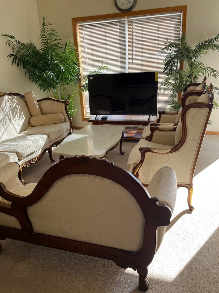 Peaceful Lakeside Home In A Beautiful Neighborhood - East Fork Lake, Olney