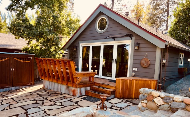 Zen Open Air Cottage: 12ft Doors & Redwood Deck - Nevada City, CA