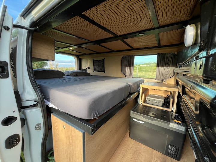 Van Aménagé Confort Et Liberté – Escapade Nature - Vic-Fezensac