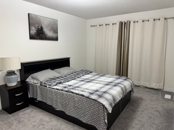 Comfy Cozy Beautiful House - Shelburne