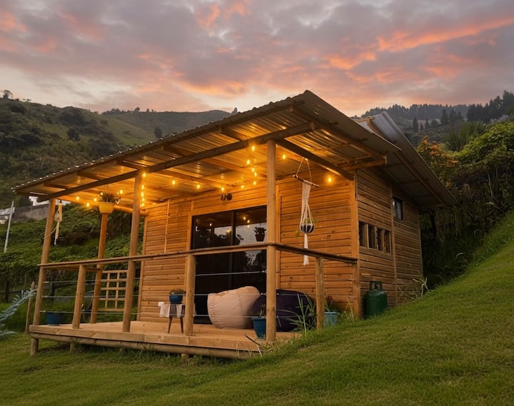 Luz De Luna Medellín - Cabaña En La Montaña - Antioquia