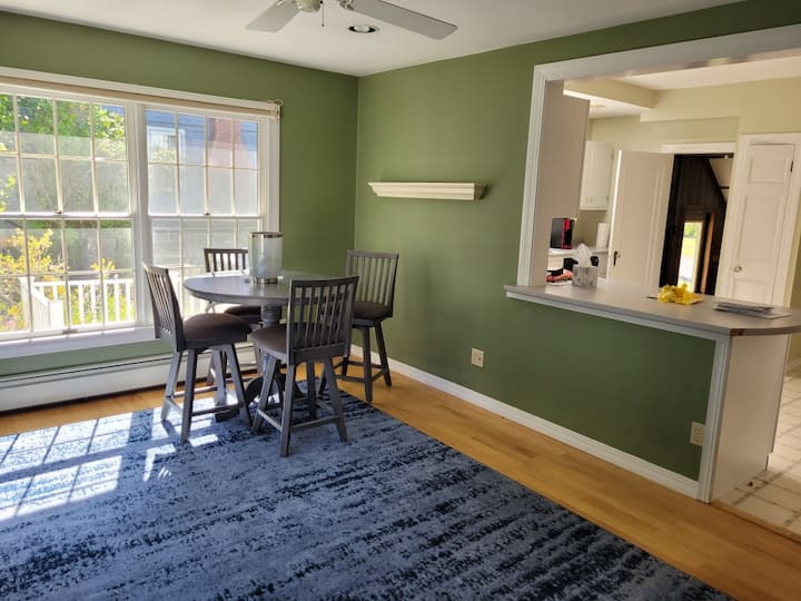 Charming Maine Getaway - Elbow Lake, Millinocket