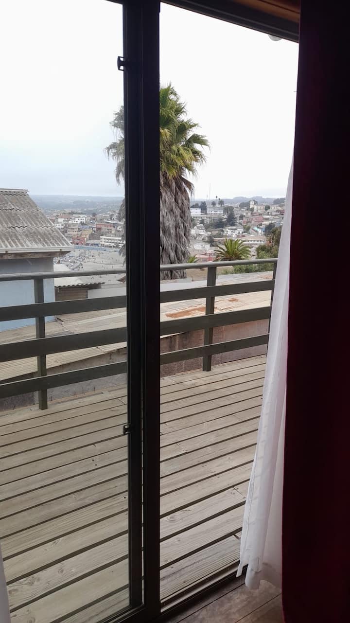 Casa 2 Pisos Cartagena Playa Chica
Vista Al Mar - San Antonio