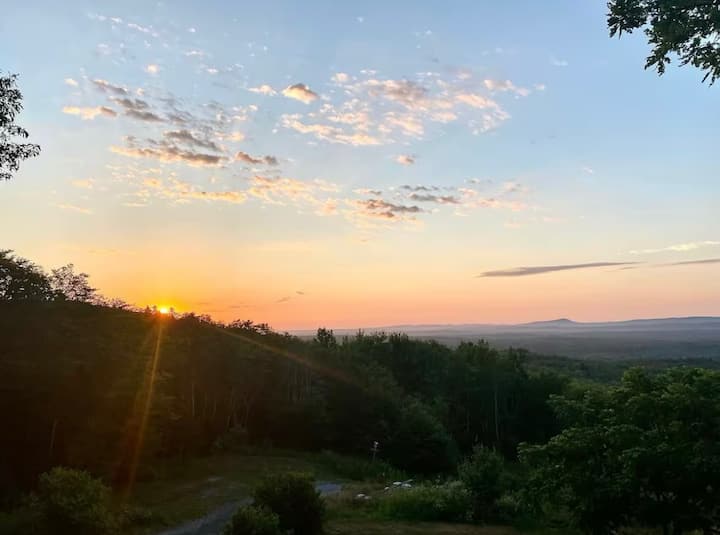 Liberty Lodge: Mountain View Log Cabin! - 巴勒莫