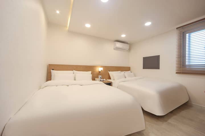 Pier26 Hotel & Party - 해도동