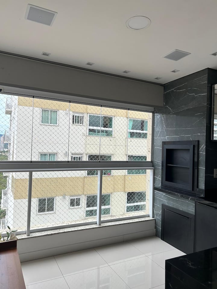 Apartamento Proximo Ao Mar No Melhor Da Meia Praia - Pôrto Belo