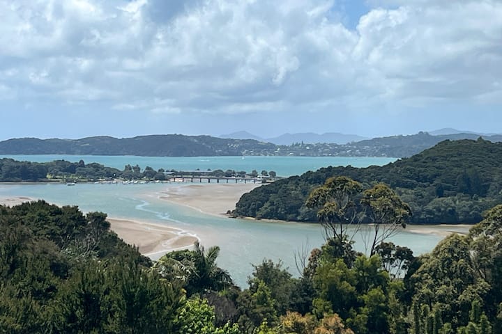 Spectacular Views Over The Bay Of Islands - Waitangi