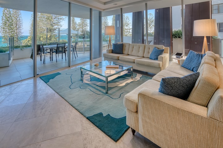 Oceans Mooloolaba Beach Three-bedroom Suite - Maroochydore