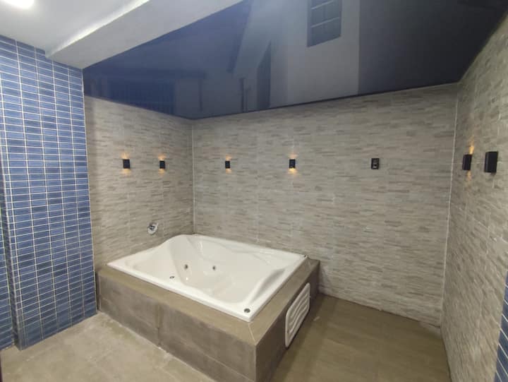 Flat Com Jacuzzi Exclusiva Em Porto De Galinhas - Ipojuca
