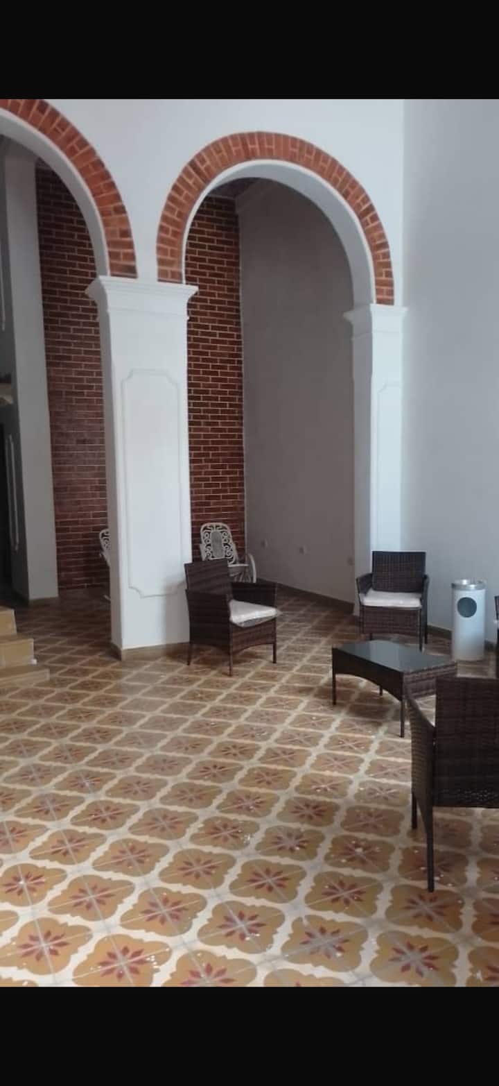 Hostal Céntrico Cerca Del Casco Histórico Wifi - Havana