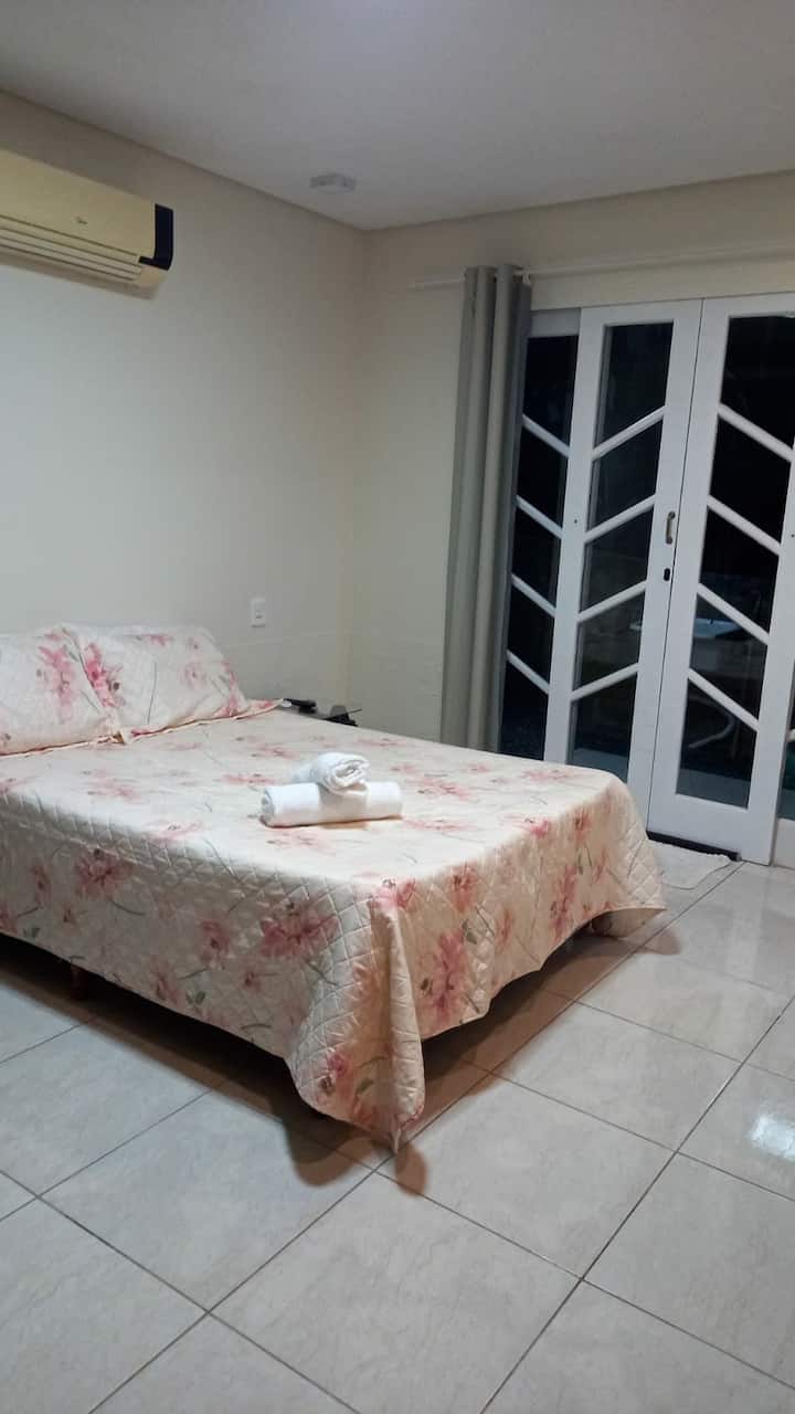 Suíte & Cozinha + Estacionamento - Palhoça