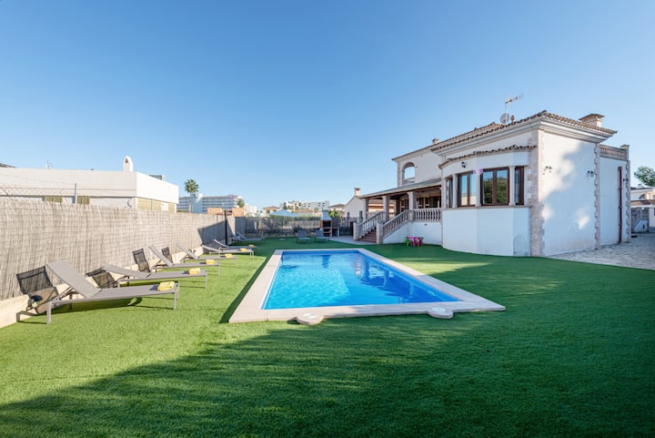 Peaceful Villa With Garden & Pool By Sa Coma Beach - Sa Coma