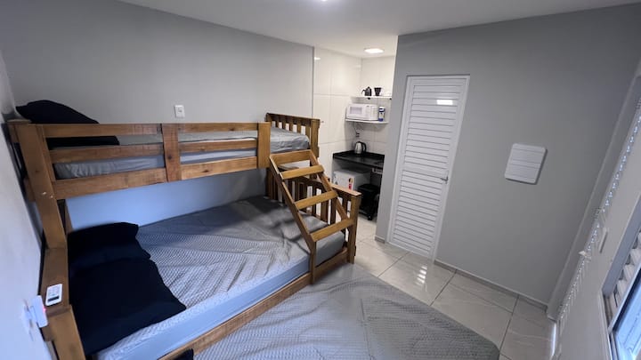 Kitnet 100m Beto Carrero E 600m Da Praia - Penha