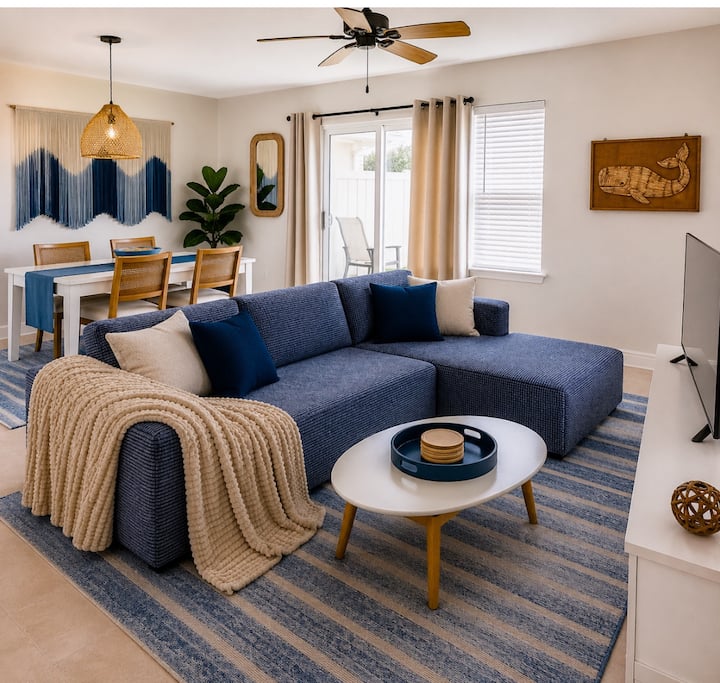 Pet Friendly Condo With New King Bed Walk To Beach - Seacrest, FL