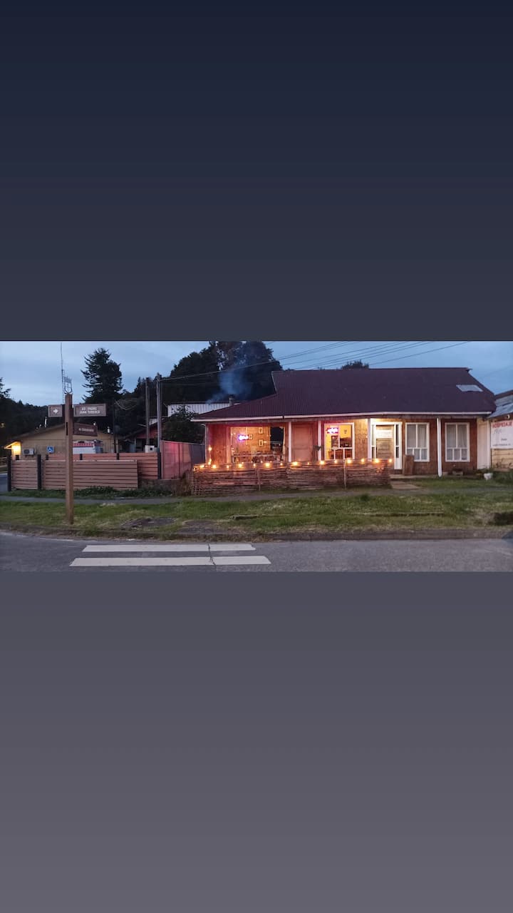 Habitación Triple Con Baño Compartido
 El Refugio - Chaiten