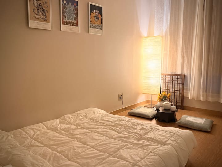 [성심당근접•Ott완비•커플,우정여행 추천•고층뷰•전통한옥체험] K-stay S1517 - Daejeon