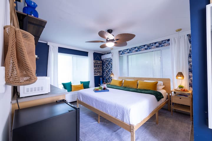 Apto 8 Min To Beach/ Private Jacuzzi & Patio/pet - Hollywood, FL