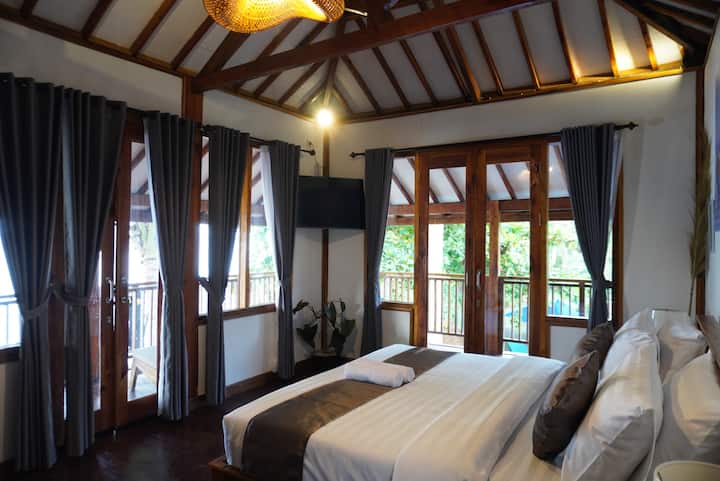 Tasola Boutique Hotel - Ocean Front Private Villa - Australia