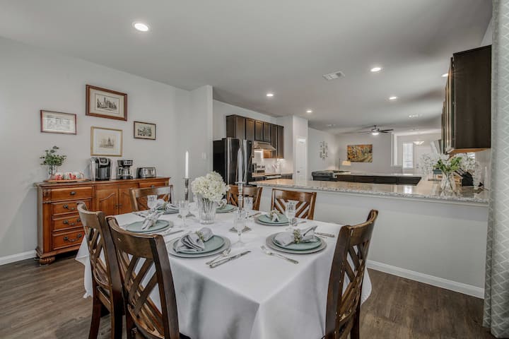 Home Sleeps 9! Close To Texas A&m. - 브라이언