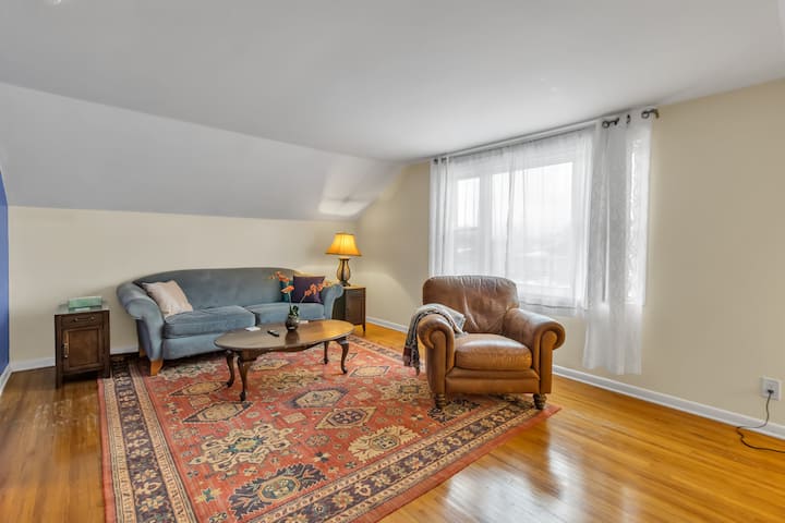 2 Bed + Off St Parking In Cheektowaga - Lancaster, NY