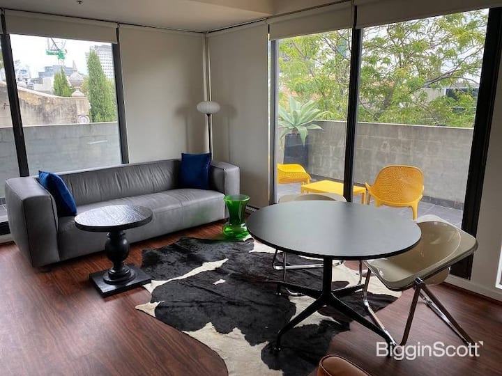 Luxury St Kilda Escape | Free Parking | Central - St Kilda