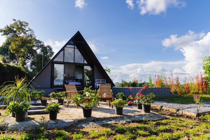 Serene Catherine
Cabin In The Woods - Mizoram