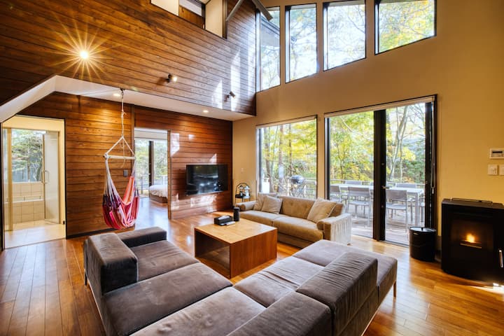 サウナ&Bbq付き、軽井沢の1000平米の広大な森に佇む一棟貸し宿 - Karuizawa