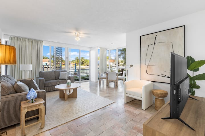 Water Front 1br/las Olas/pool & Free Parking 108 - Fort Lauderdale, FL