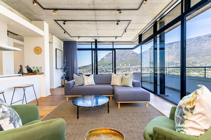 New: Noon Gun Luxe Penthouse With Private Rooftop - Cape Town