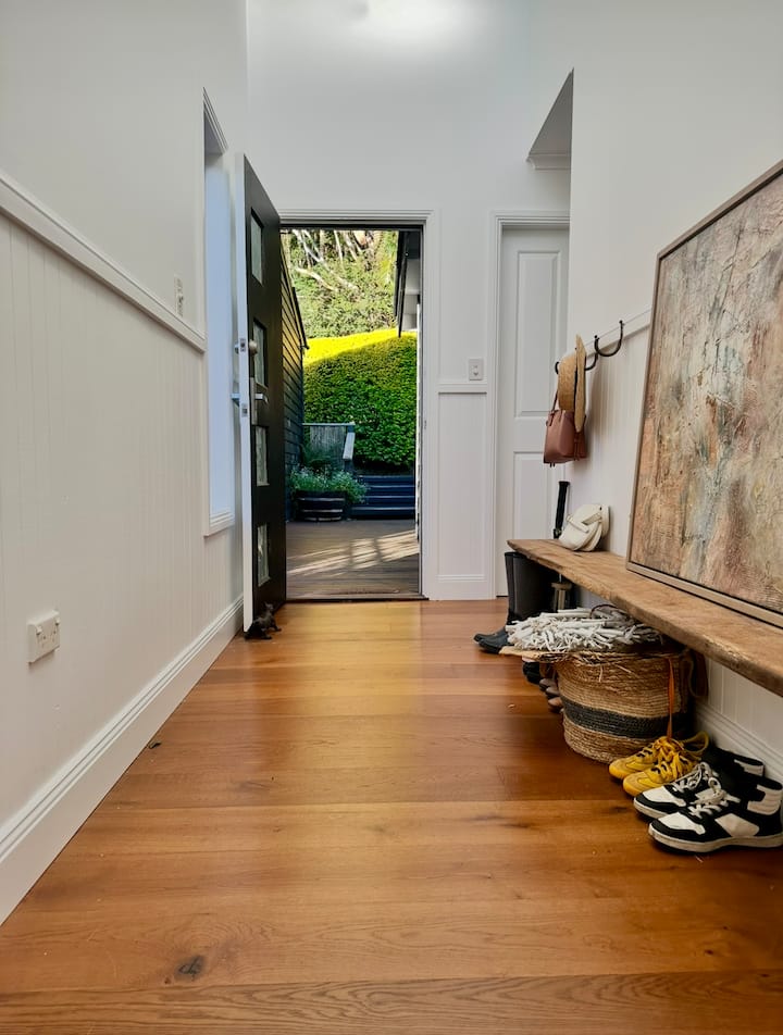 Tranquil Tree Top Cottage In Terrigal Beach - Terrigal