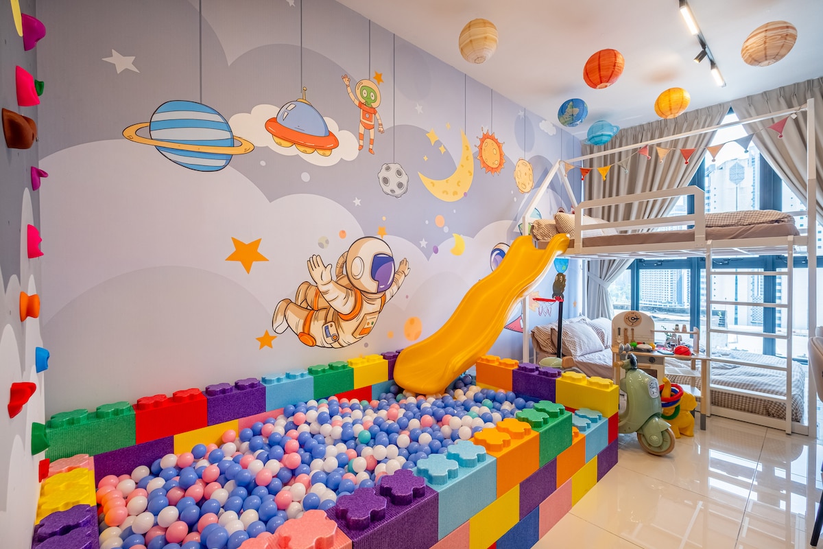 Habitación con doble llave apta para niños cerca del centro comercial MRT - Airbnb