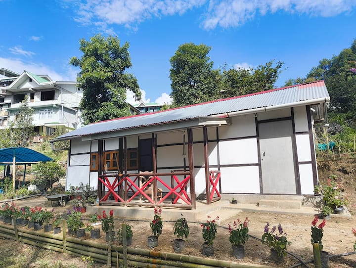 Avocado Cottage - Glen Leu Farmstay - Namchi