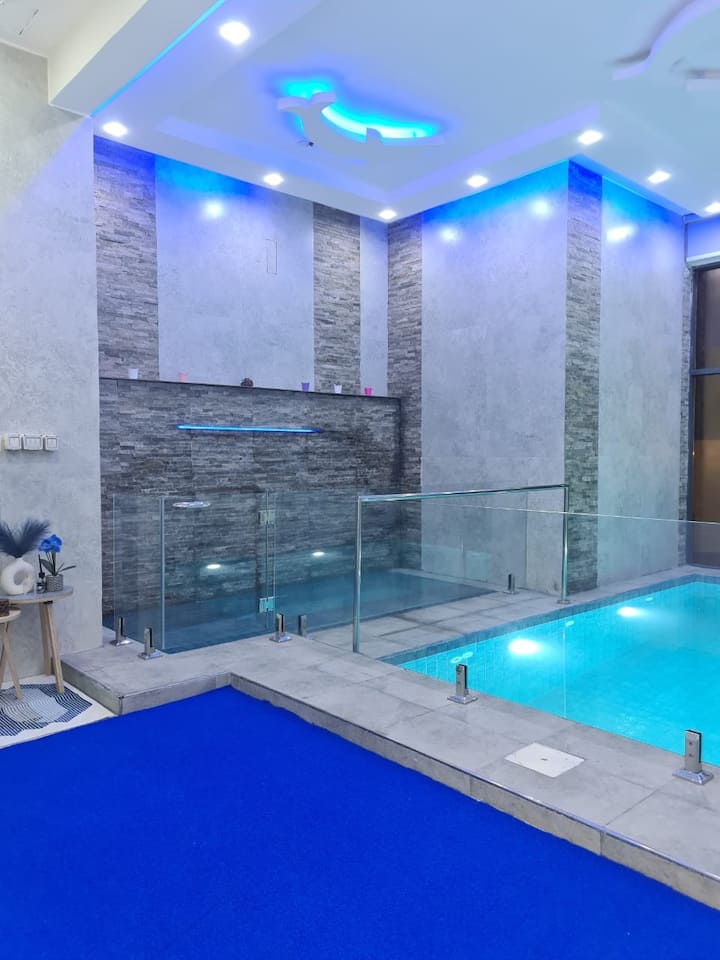 Al Maamari Chalet
شاليه المعمري

سلطنة عمان- بركاء - Oman