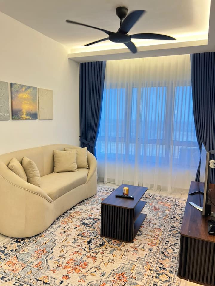 Rumah Noir | Stylish Cozy Staycation In Cyberjaya - Cyberjaya