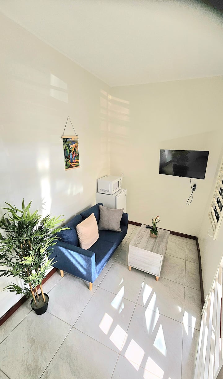 Knusse Studio Voor 2 Personen In Paramaribo Noord - Suriname