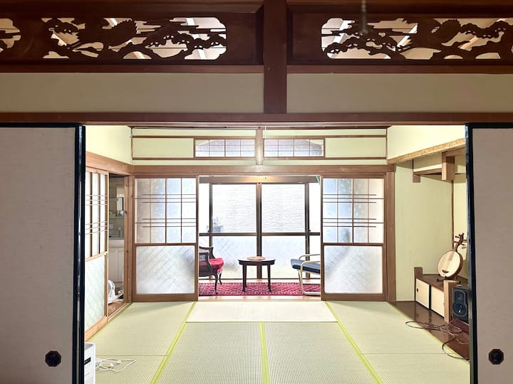 一棟貸し。藤が丘駅徒歩15分、ジブリパーク車20分。コンビニ、スーパー、レストラン徒歩圏内。 - 미요시시