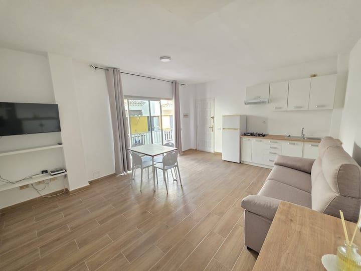 Dulce Apartment Los Cristianos - Playa de las Américas