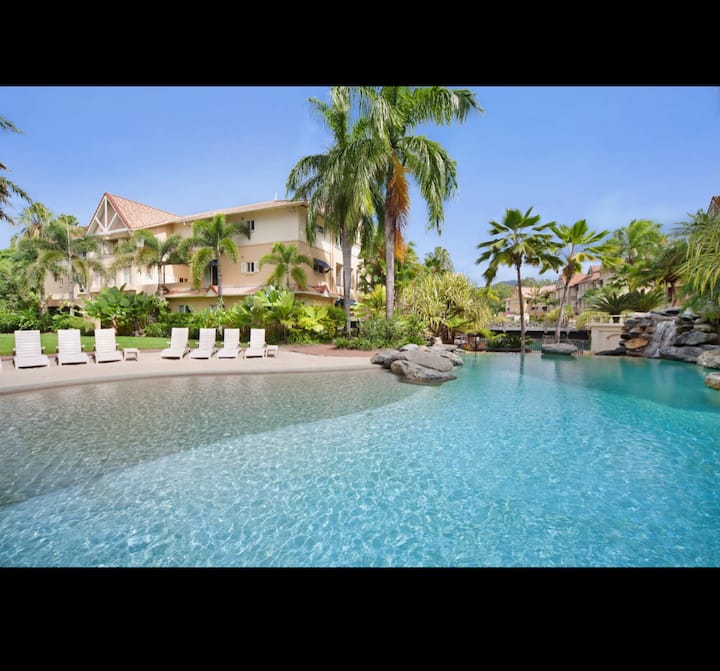 The Lakes Resort Pools Gym Tennis Gated Apartment - Cairns